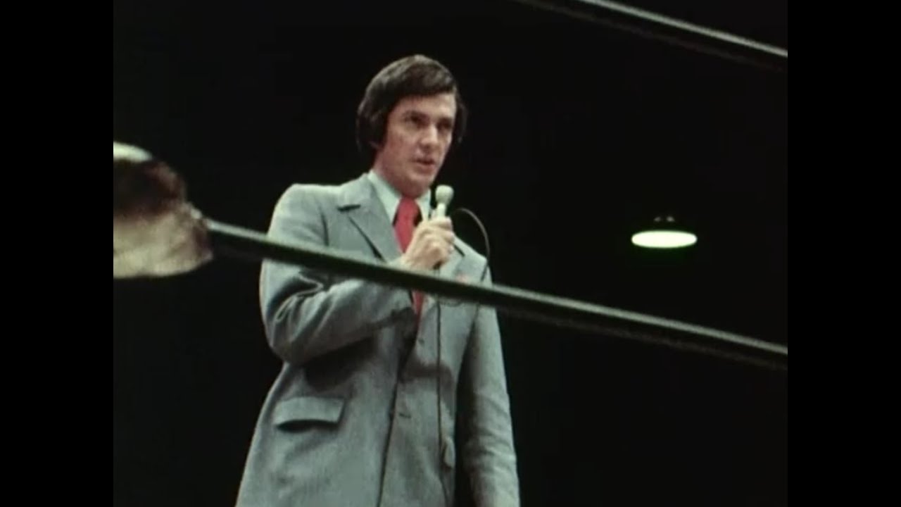 Peter Landy TV Ringside at Festival Hall in 1974. - YouTube