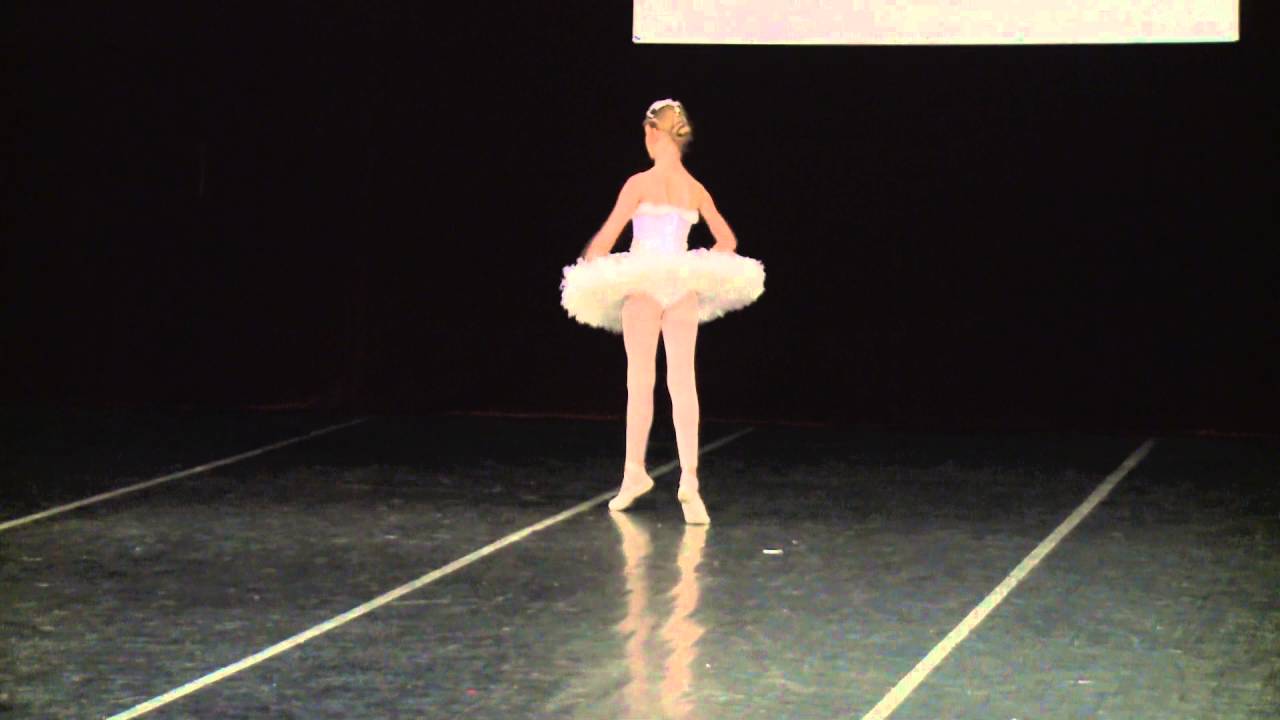 Denisa Besleaga - Odette Variation - PREMIUL SPECIAL - Concurs Internat ...