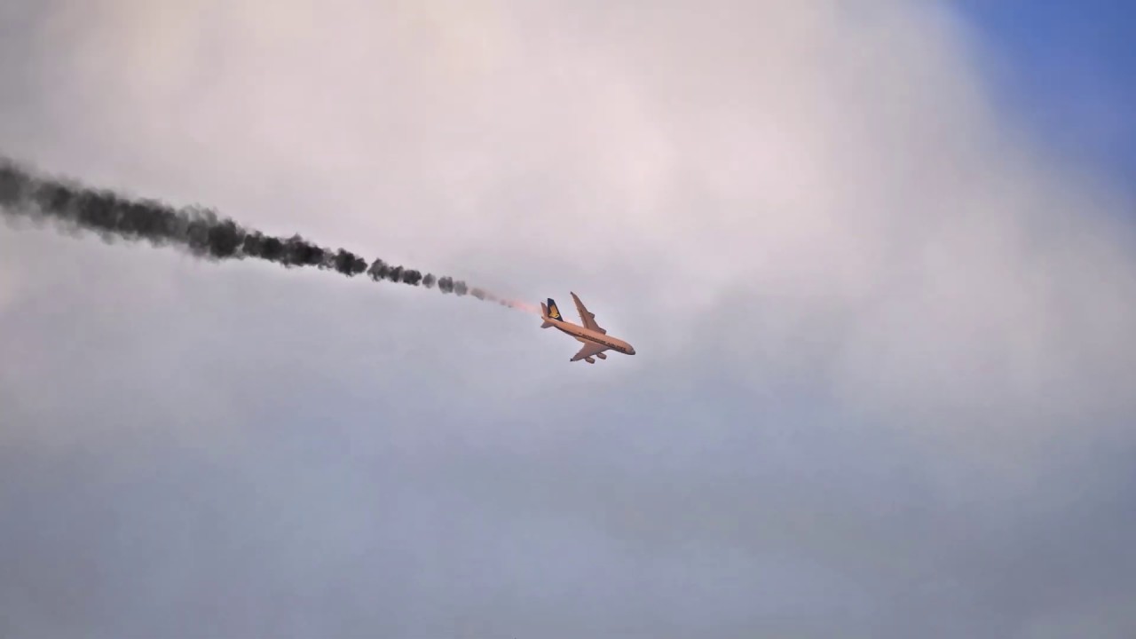 Singapore Airlines A380 Crash near Muscat - YouTube