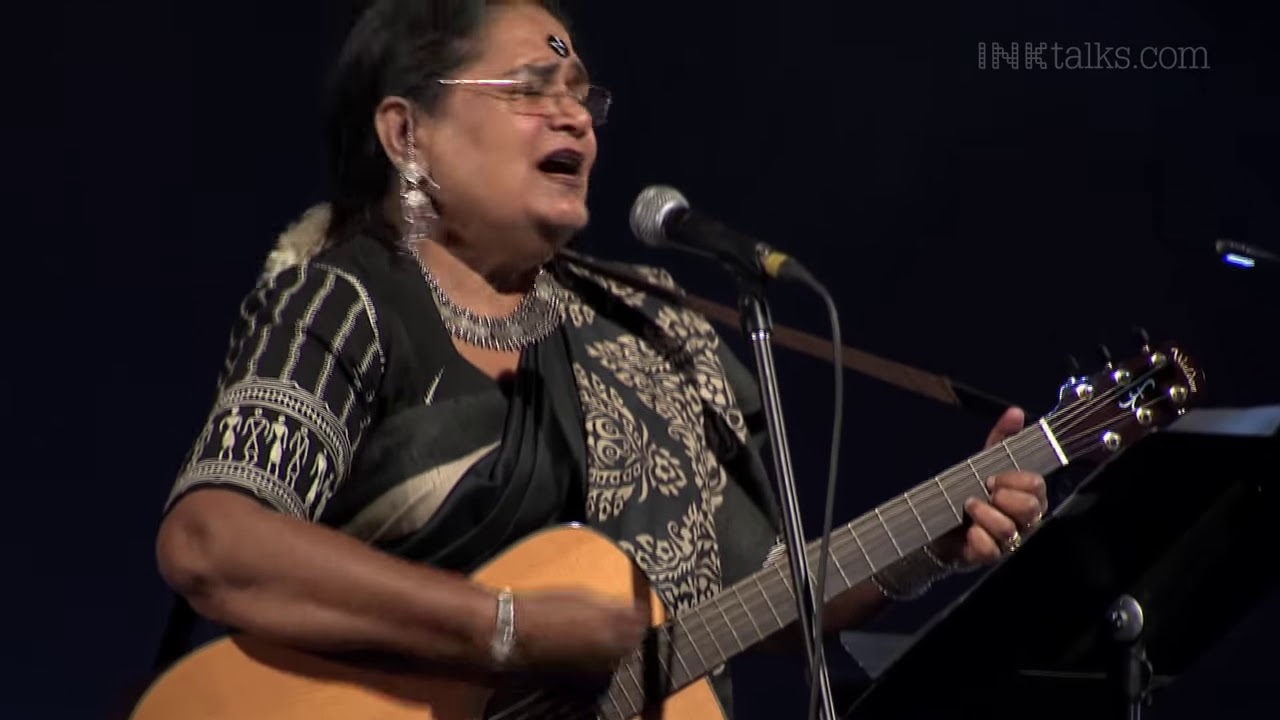 Amazing Usha Uthup Playing Guitar - YouTube
