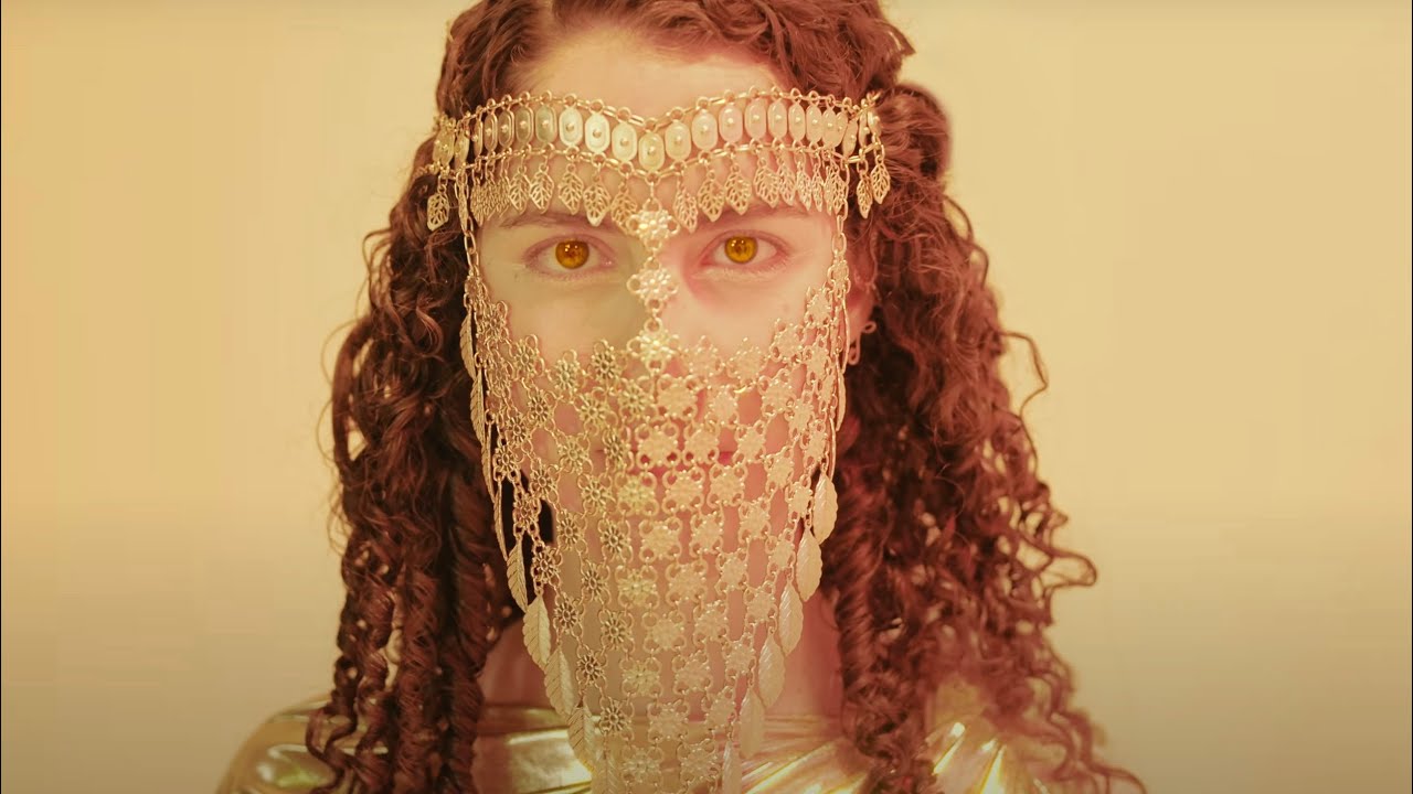 Madison Taylor - Golden Image (Official Music Video) - YouTube