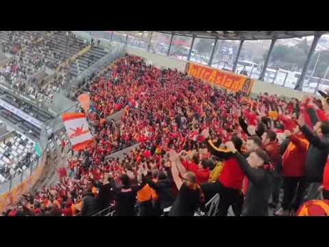 ŞAMPİYON CİMBOMBOMUM NE İSTERSEN İSTE BENDEN !