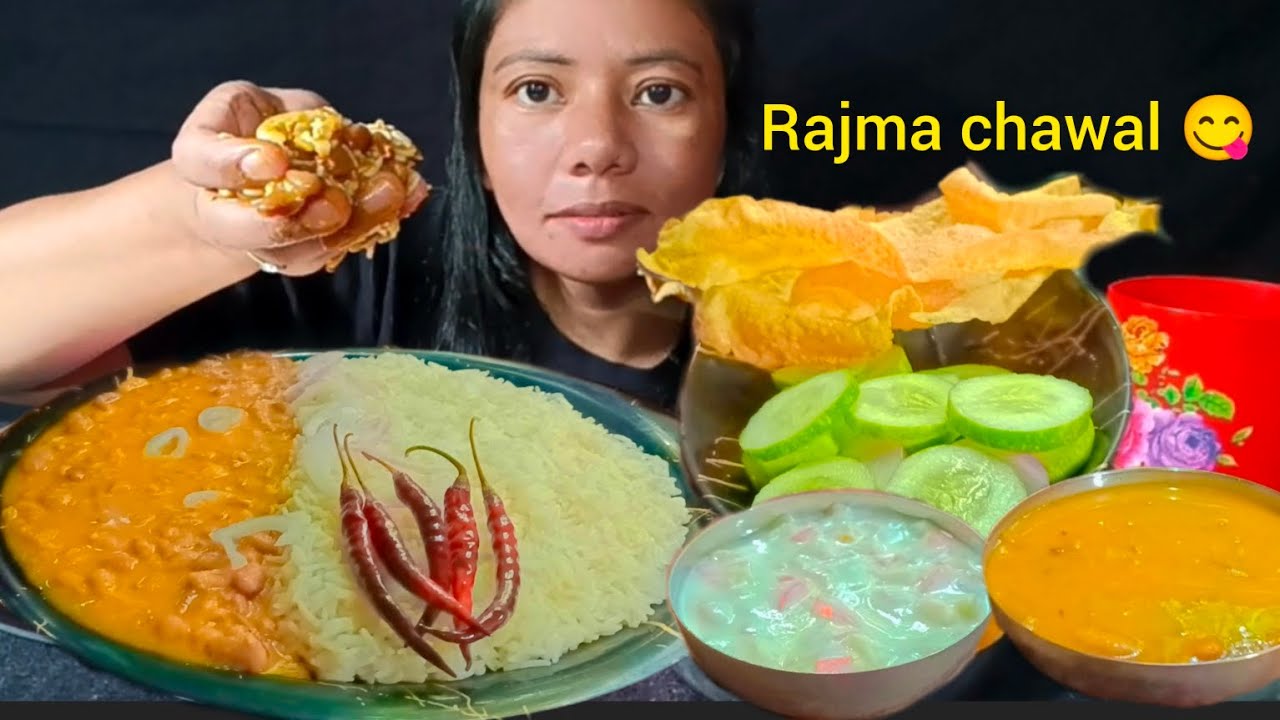 EATING INDIAN POPULAR FOOD RAJMA CHAWAL // RAITA, PAPAD, SALAD // BIG ...