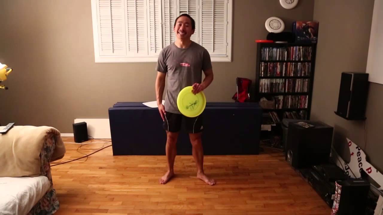 Freestyle Frisbee Tutorials: Lacer Pull - YouTube