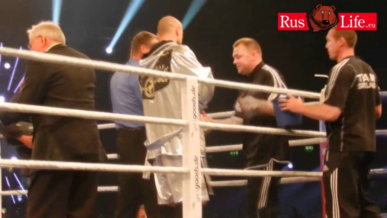 Boxer David Graf Kampf in Erfurt 2012 - YouTube