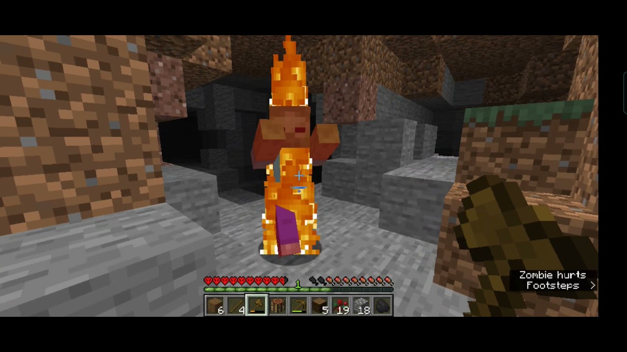 Playing Minecraft Java on phone ep.1 - YouTube