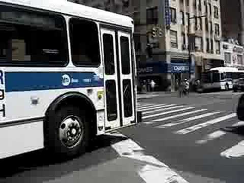 MTA Bus Company 1999 Orion V CNG 9861 On The Q34 @ Main Street & 39th ...