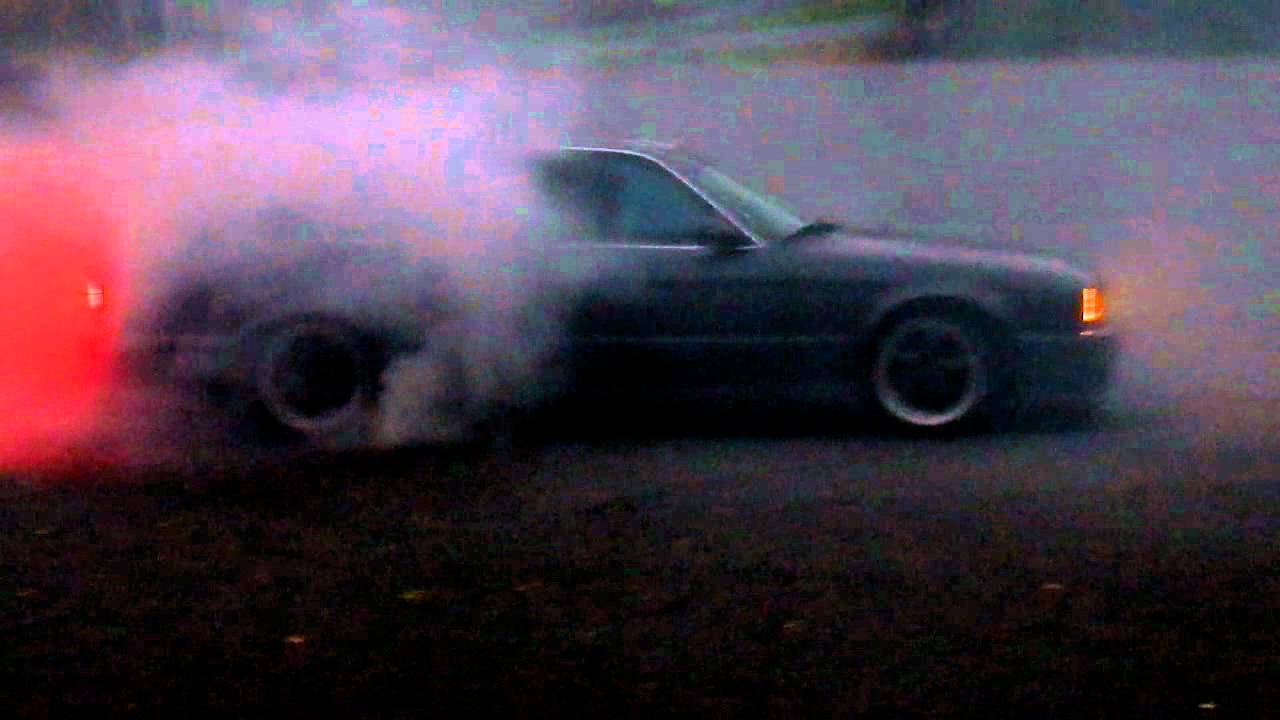 BMW e34 535i with ITB Burnout - YouTube