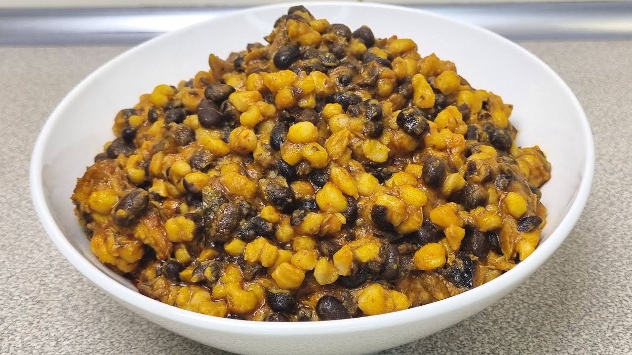 How To Make Cornchaff || How To Make Corn And Beans Porridge || Corn ...