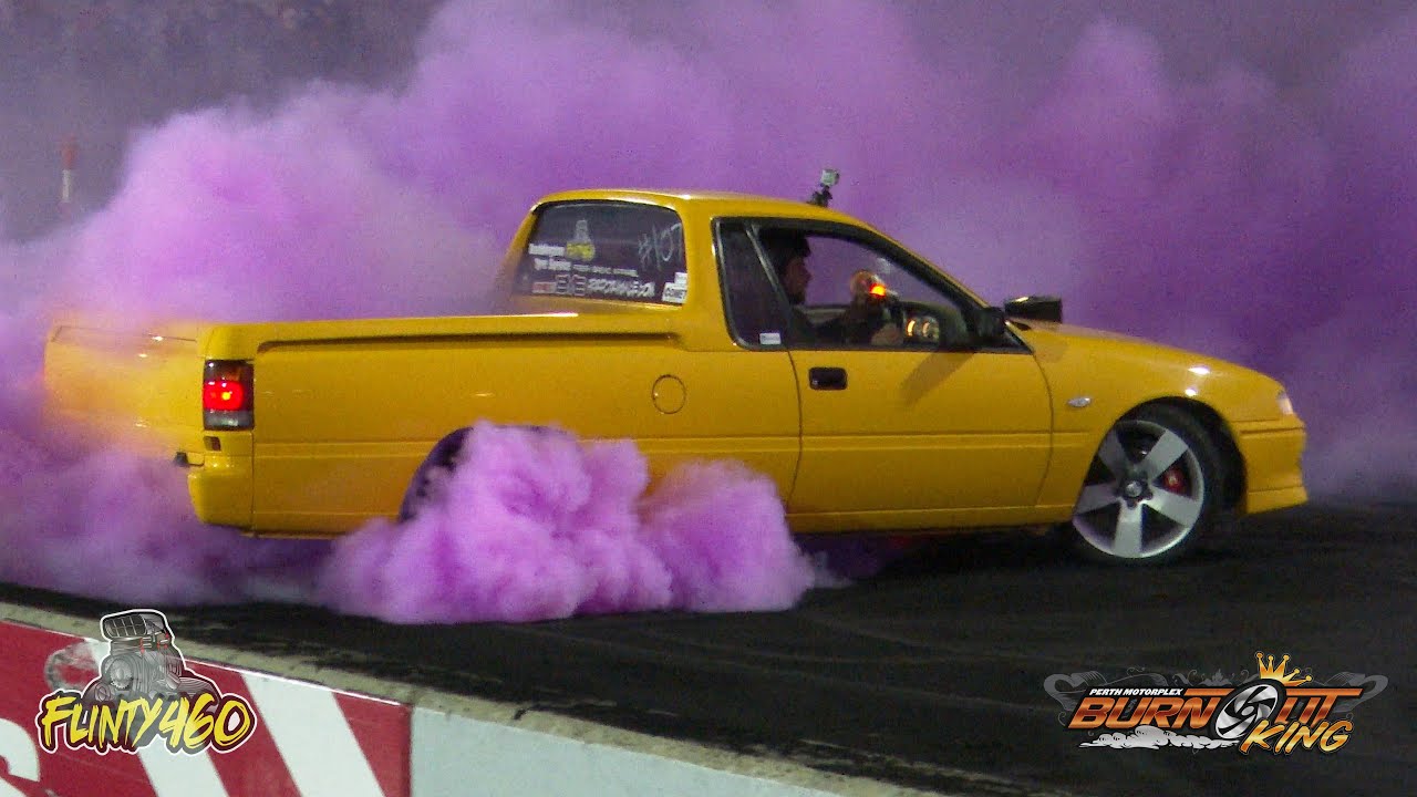 LS1 VS COMMODORE "ILLICIT" AT BURNOUT KING - YouTube