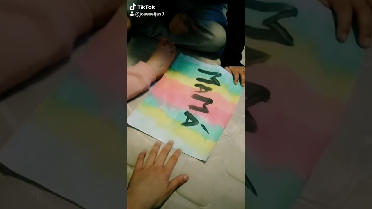 Ema diciendo la letra A - YouTube