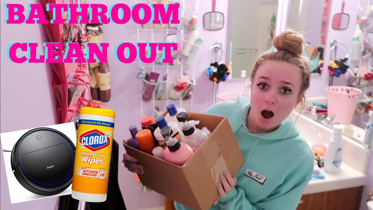 DEEP CLEANING MY BATHROOM | GRACE TAYLOR - YouTube