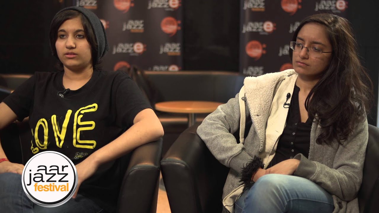Interview with Lydia & Sharon Renold - Jazzaar Festival - YouTube