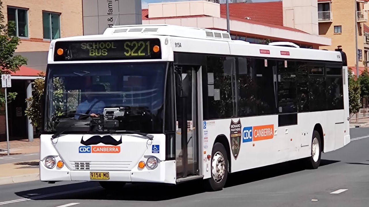 CDC canberra 9154 MO Mercedes Benz 0405NH custom coaches 550/ZF - YouTube