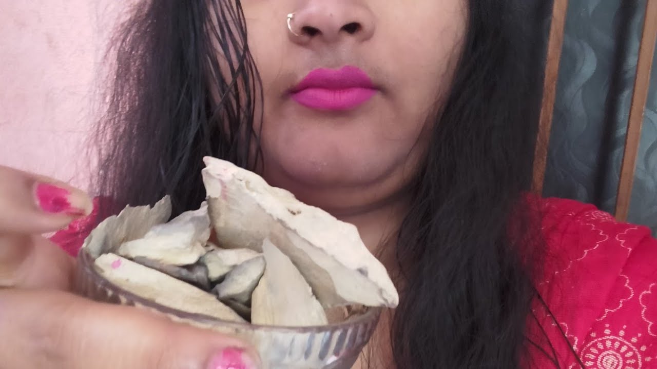 Rosted multani mitti crunch//multani mitti eating challenge//rosted ...