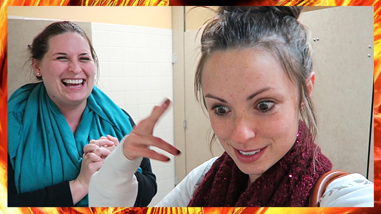 NIA MEETS THE HUNGER GAMES: MOCKINGJAY! | Sam & Nia - YouTube