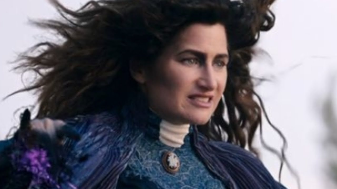 Why Is Agatha Harkness So Powerful? - YouTube