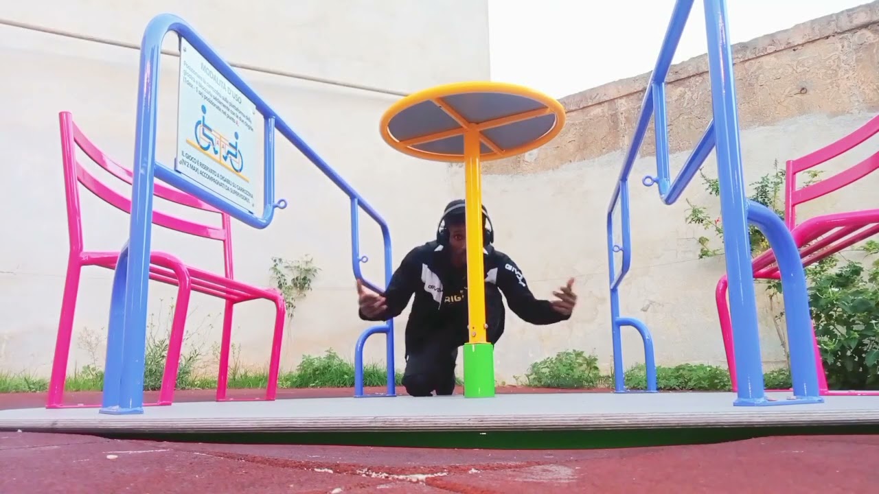 GNB Bissau King di bala bala msr - YouTube