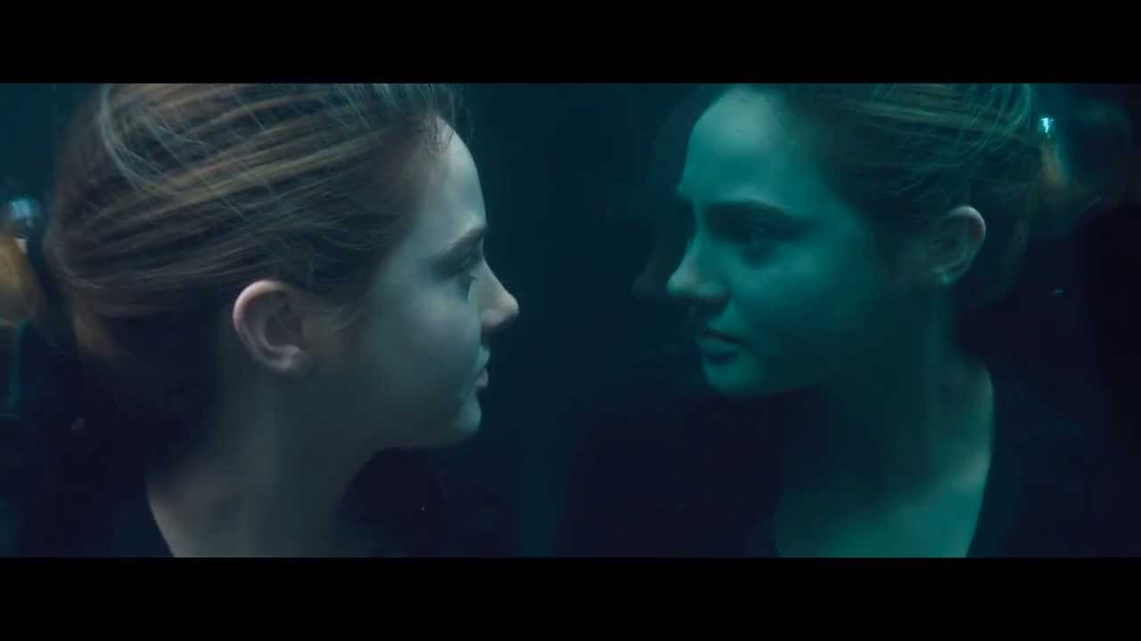 DIVERGENT - Official Movie Clip [Drowning] HD - YouTube