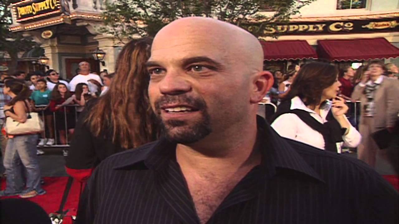 Pirates Of The Caribbean: Lee Arenberg "Pintel" Exclusive Premiere ...