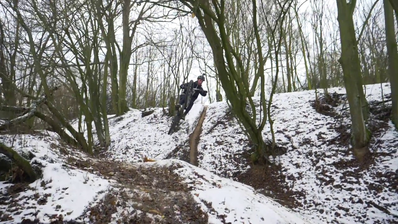 AUTHOR A-RAY 27,5 🎥 Ondra Šenk 🚵‍♂Damjan Siriski - YouTube