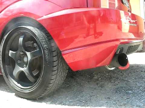 Ford Focus SVT HKS HiPower Exhaust - YouTube