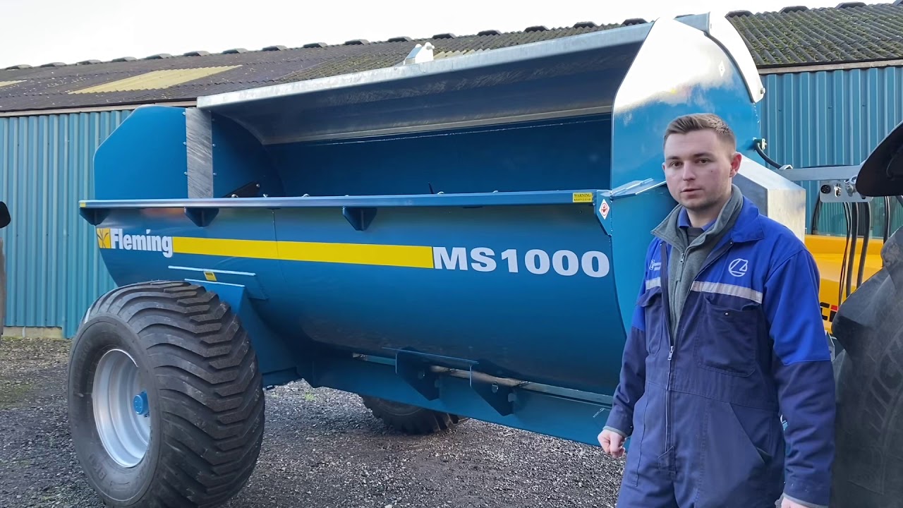 Fleming MS1000 Muck Spreader - YouTube