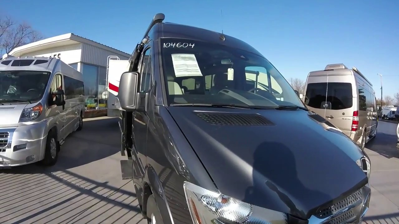2018 SS Agile Roadtrek Custom Gloss LX Interior With More Storage 1080P ...