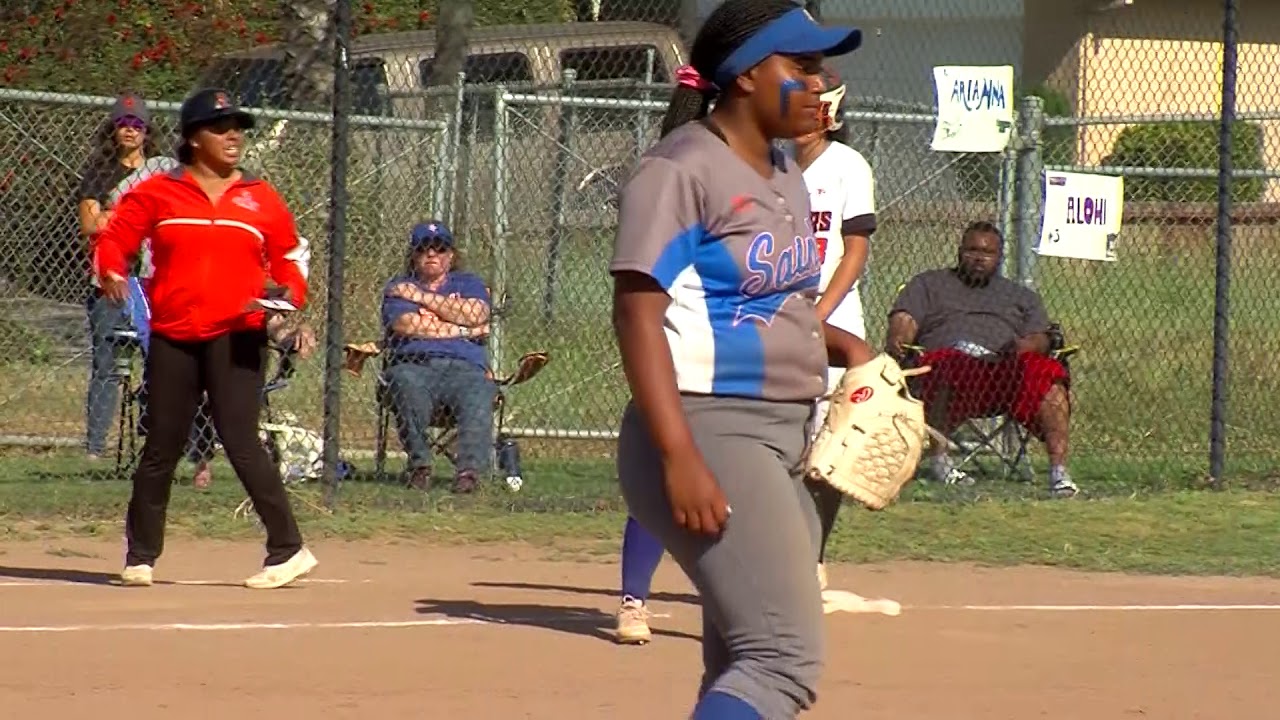 Santa Teresa at Silver Creek Softball | Cayla Williams vs Clarisa ...