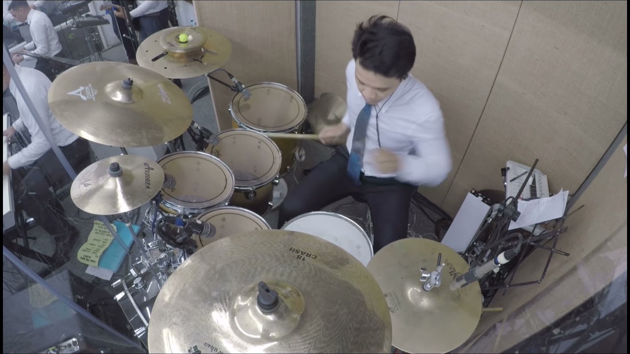 Glory to glory - Fred Hammond | JMCIM Singles choir & JMCIM Band - YouTube