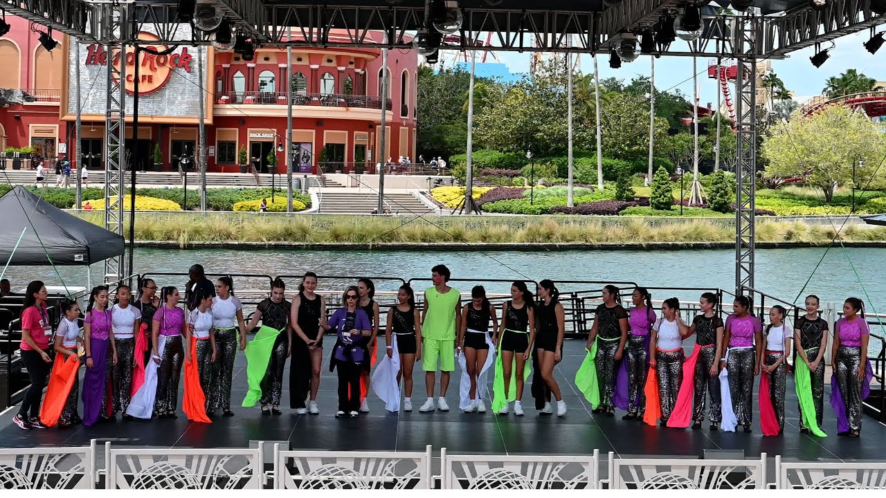 Escola de danca Rita Camilo & STUDIUM DE DANCAS KORPUS - UNIVERSAL ...