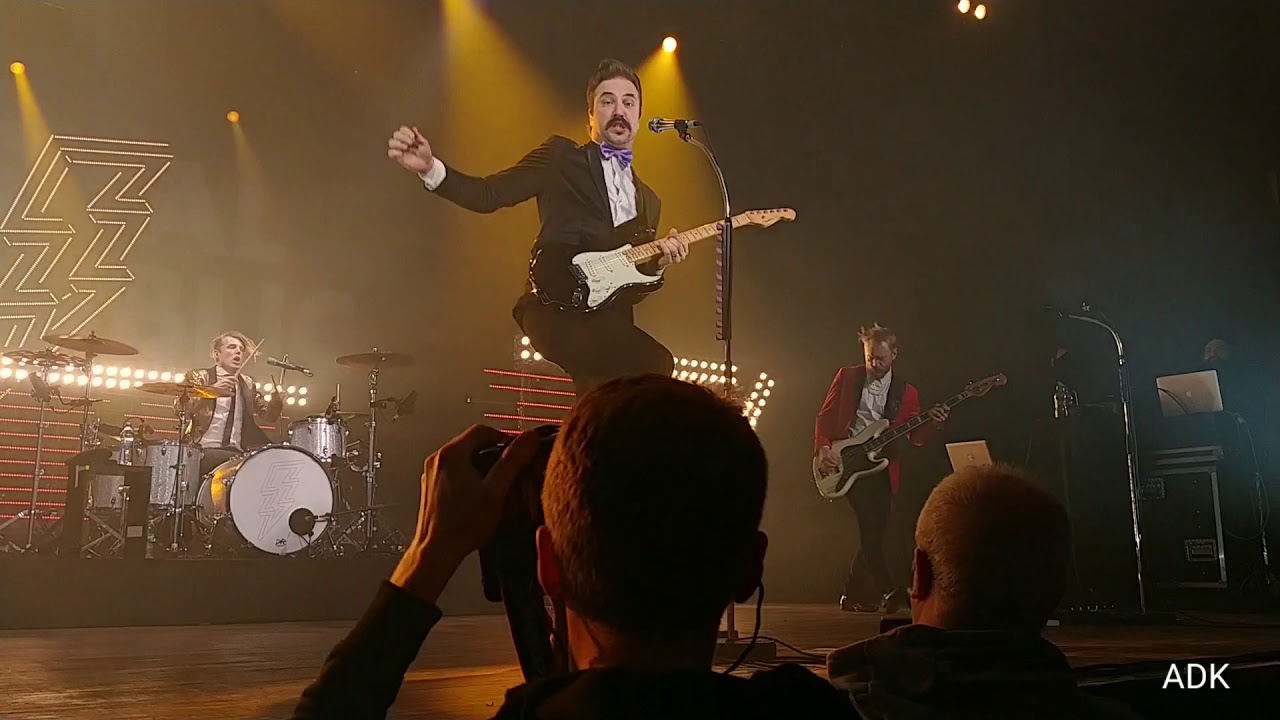 Fireman & Dancer (Royal Republic, Warsaw, December 2, 2019) - YouTube