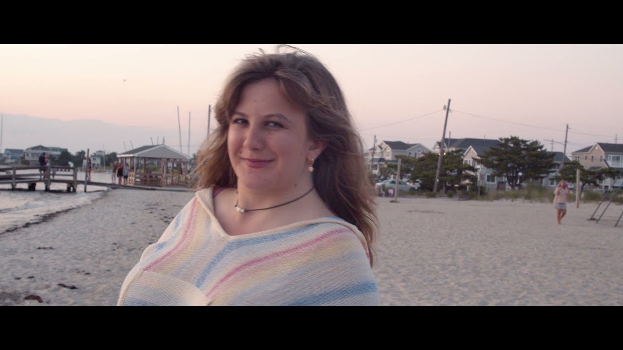 Liv Sullivan - Don't Come Around (Official Music Video) - YouTube