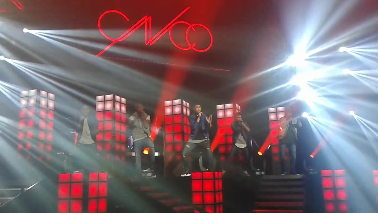 CNCO concert in Miami 01/30/16 (part 1) - YouTube