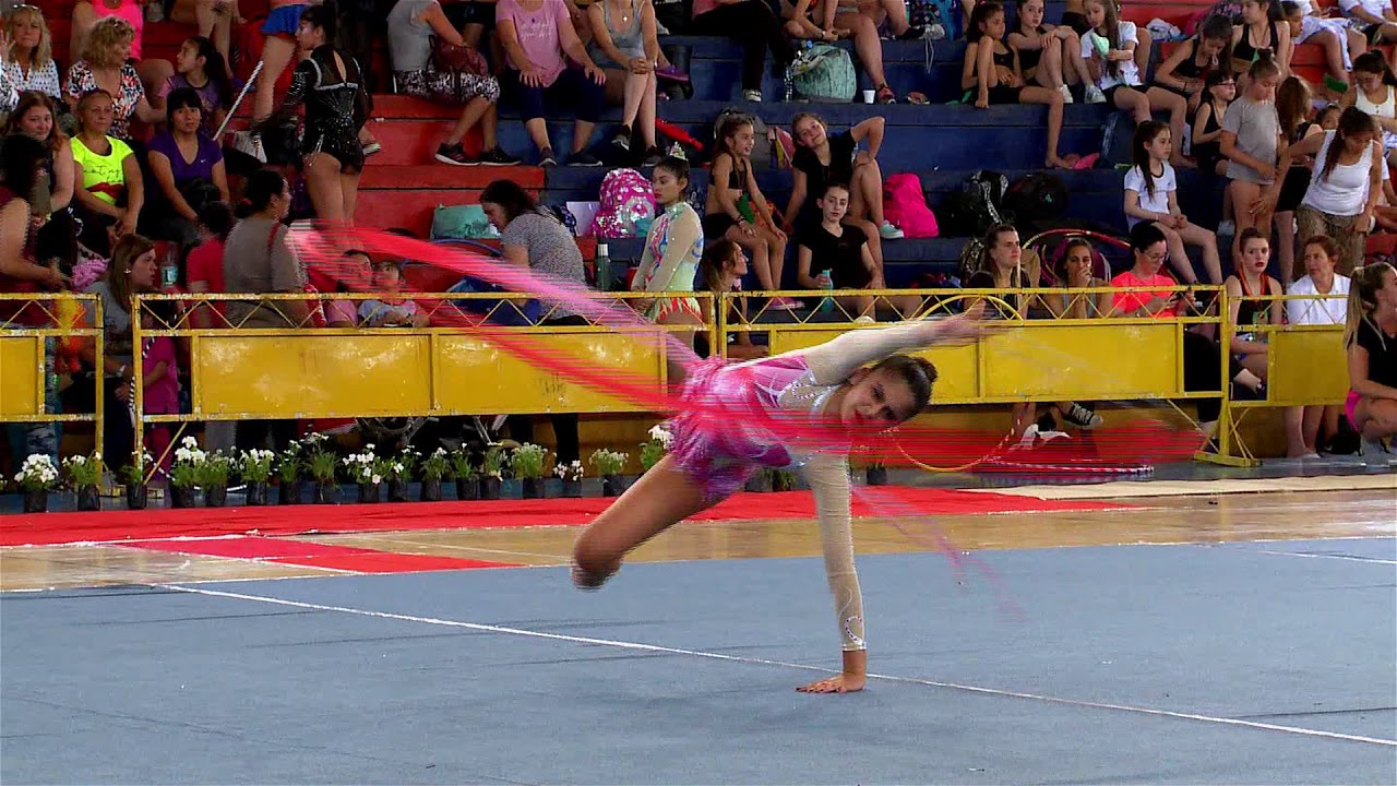 SOFIA MESSINA CINTA SANTAFESINA - YouTube