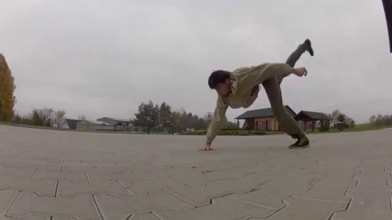 One hand Macaco - Basic Parkour/Freerun trick - YouTube