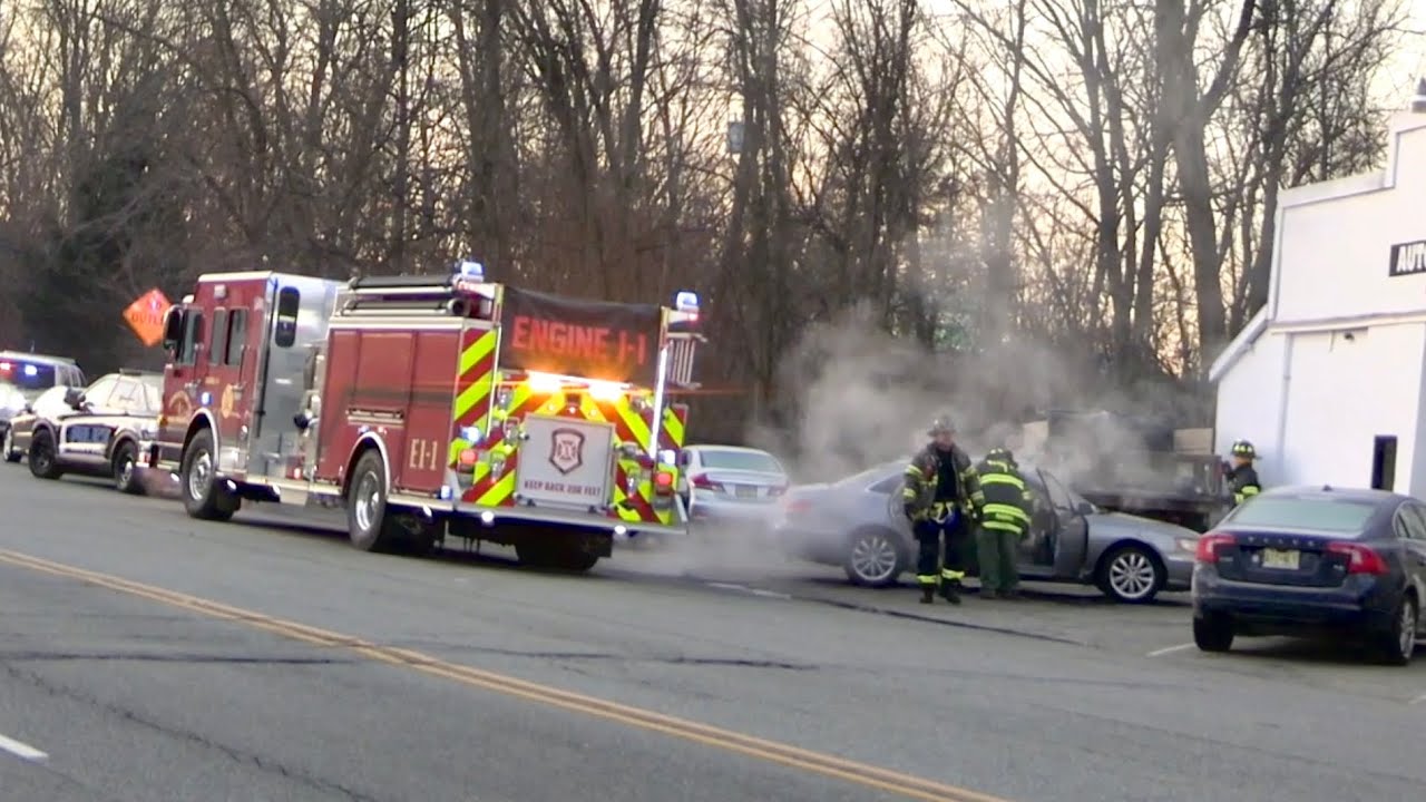 Wayne NJ Fire Dept Engine 1-1 and Engine 2-2 Responding to a Car ...