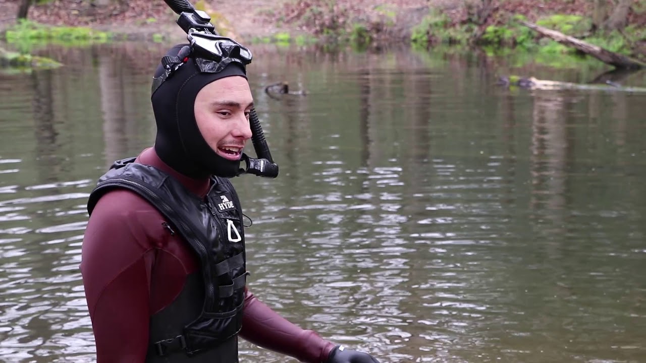 Treasure hunting in SNAKE infested river in Delaware! (CJ Faison) - YouTube