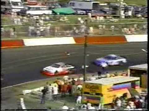 NASCAR Racing Champions Blog: Tracy Leslie #72 Detroit Gasket Oldsmobile