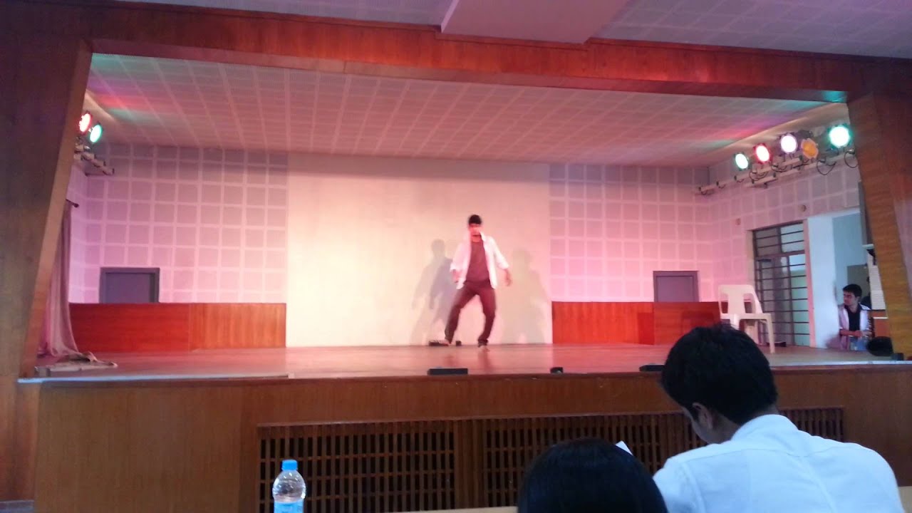 Christ university darpan dance solo-vicky(mango) - YouTube