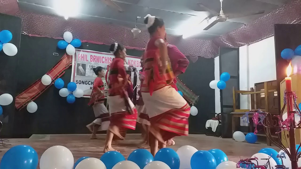 GARIA MWSAMUNG|| A TRIPURI TRADITIONAL DANCE - YouTube