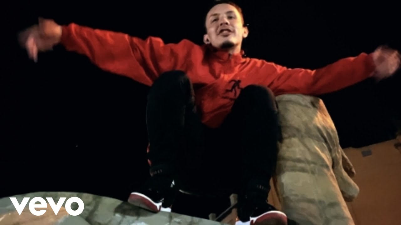 E-Jayy - Sucka (Official Music Video) - YouTube