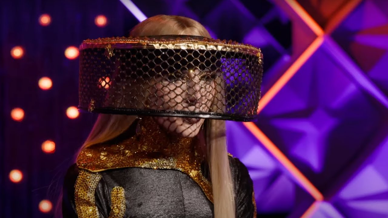 Perla | Canada's Drag Race (Crave Original) - YouTube