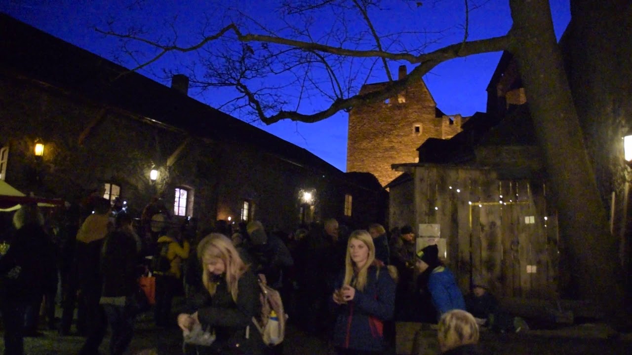 2019 Aggstein Burgadvent - YouTube