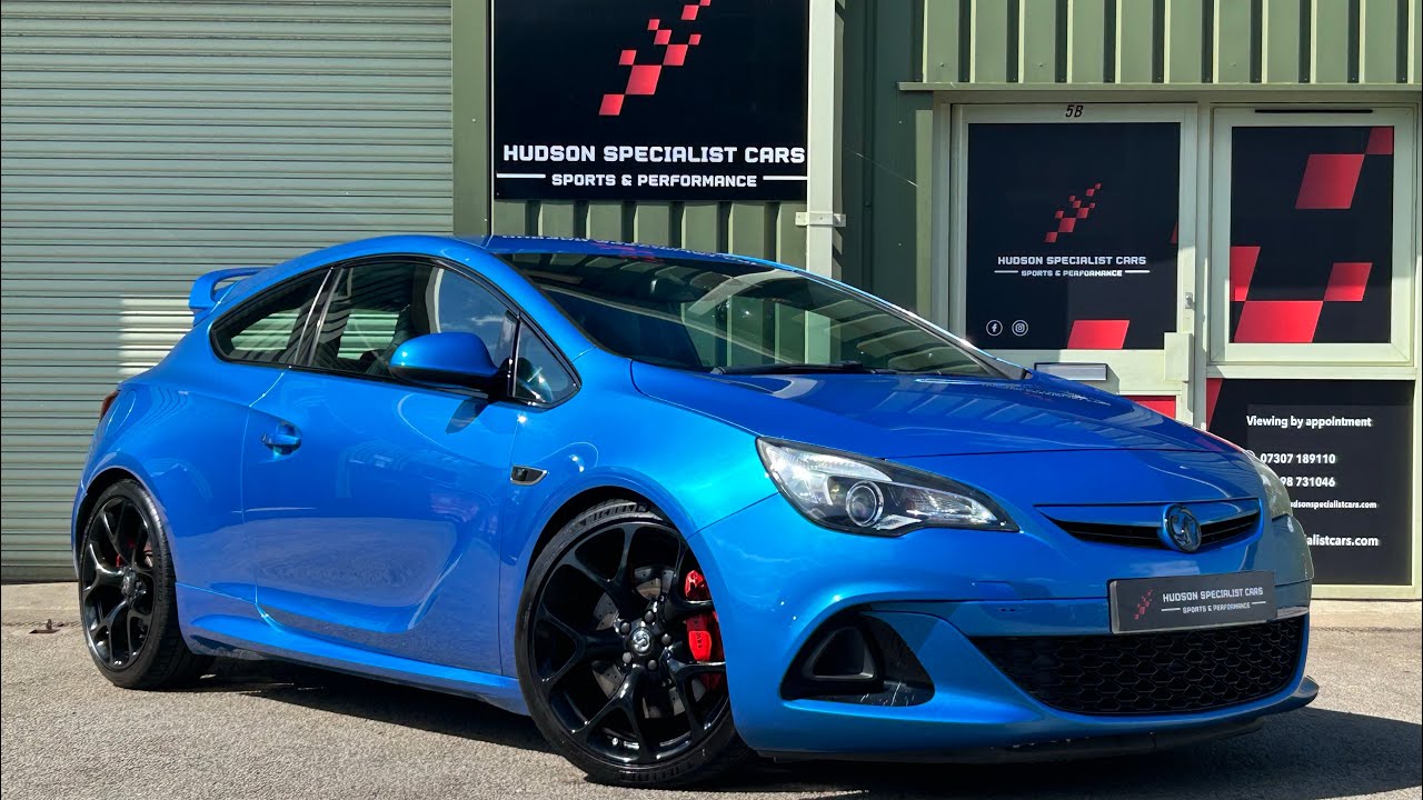 ASTRA GTC VXR - Aero/20” Alloys/VXR Performance Seats - YouTube