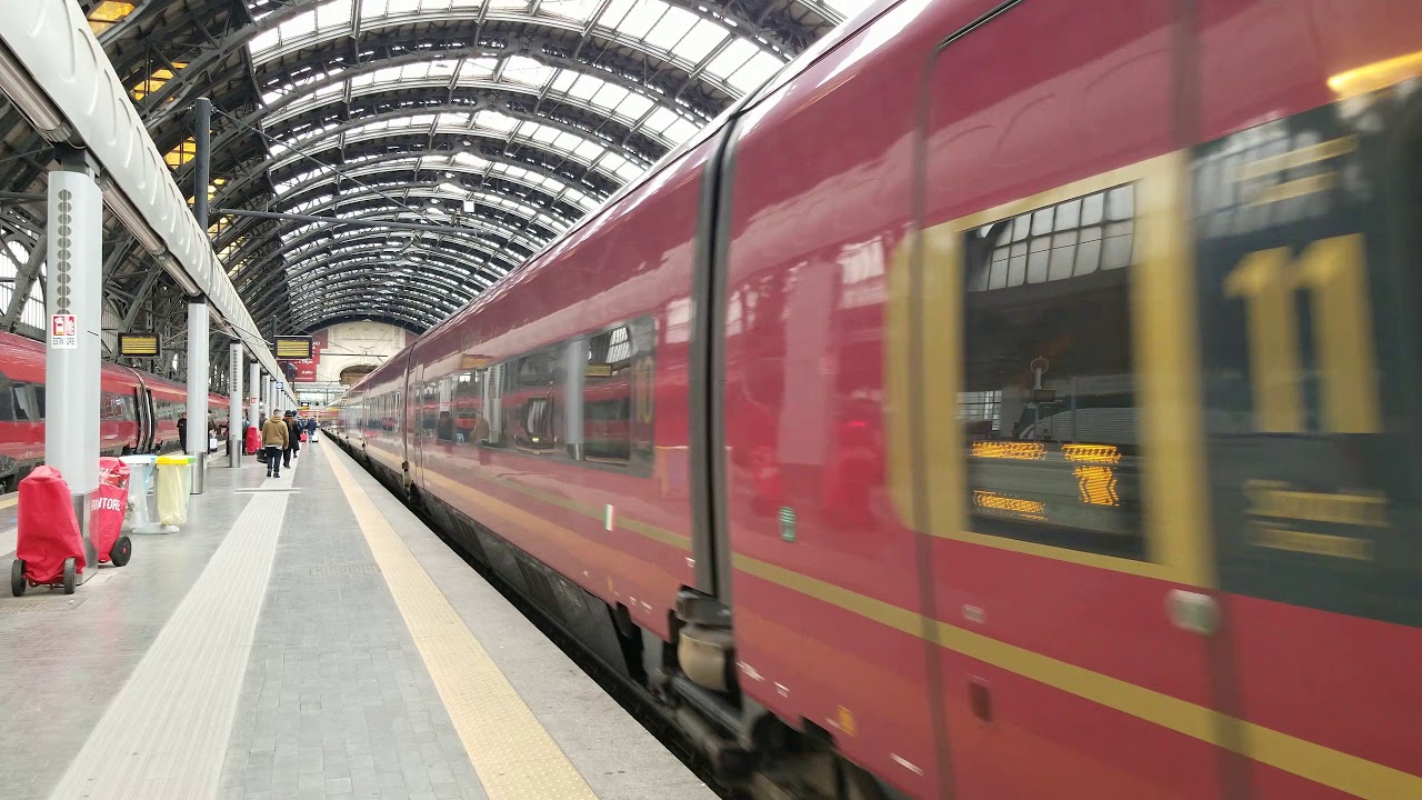 UltraHD 4K AGV Italo ETR575-20 with train AV 9939 Milano-Roma - YouTube