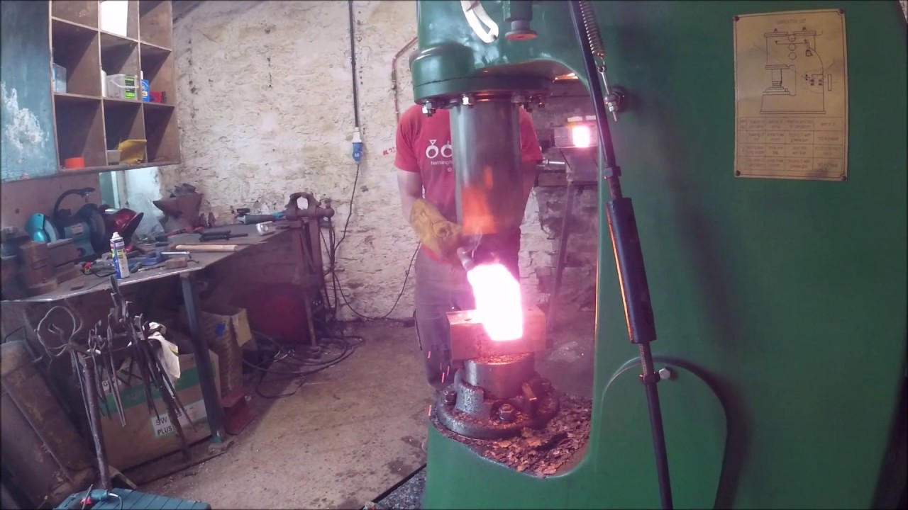 Flame Edge Seax Build Part 1 - Welding and Forging - YouTube