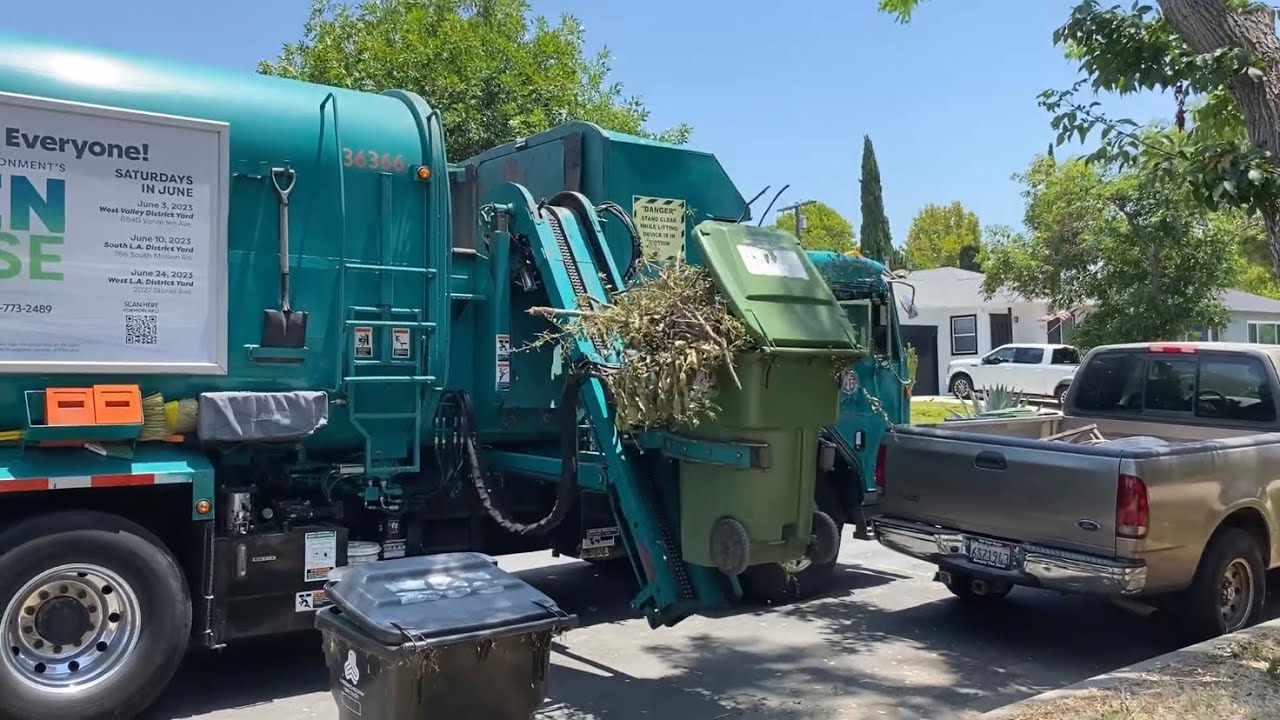 Various garbage trucks of West LA pt.70 - YouTube