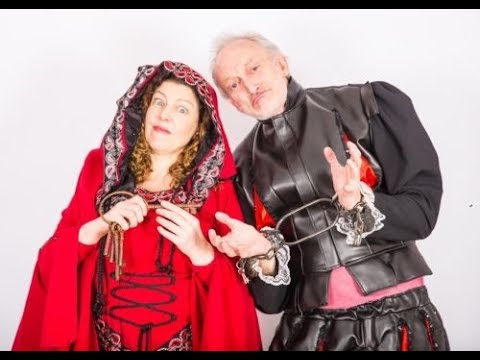 Medieval comedy show in Kent - YouTube