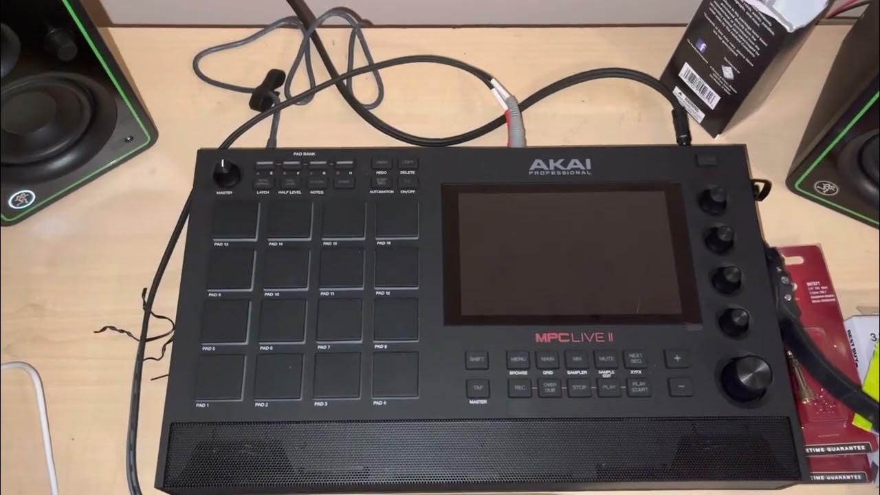MPC studio mk2 vs MPC Live 2 - YouTube